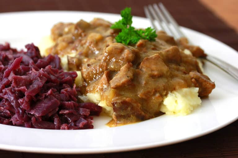 Hachee (Dutch Beef & Onion Stew) - The Daring Gourmet