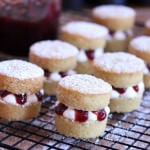 Mini Victoria Sponge Cakes - The Daring Gourmet