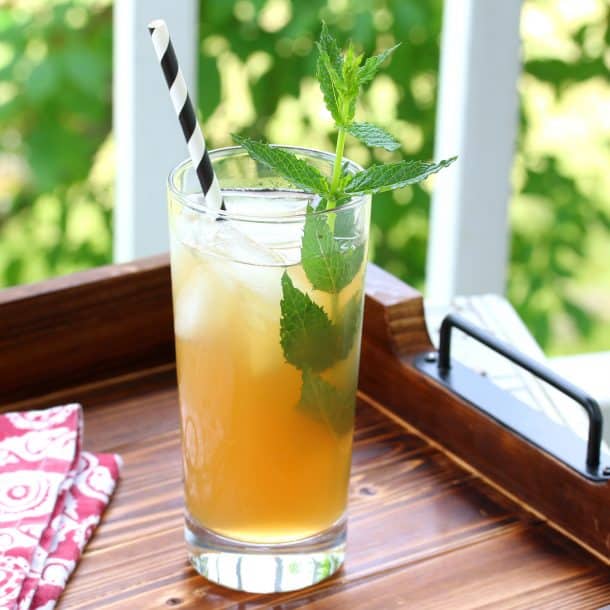 Apple Peppermint Iced Tea - The Daring Gourmet