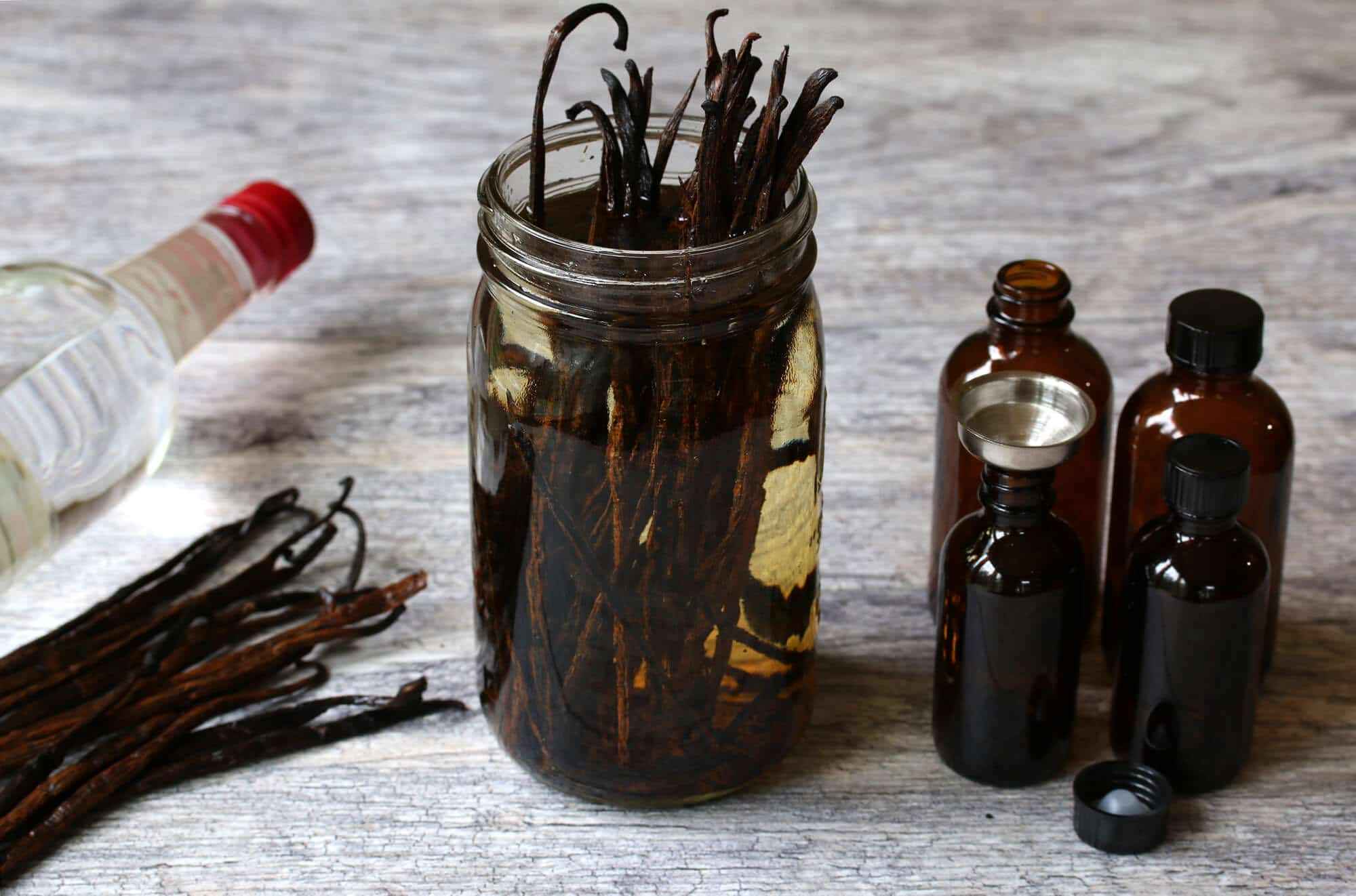 How To Make The Best Homemade Vanilla Extract The Daring Gourmet