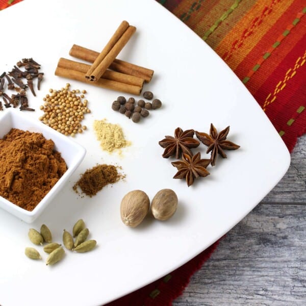 Authentic Lebkuchengewurz (German Gingerbread Spice) - The Daring Gourmet