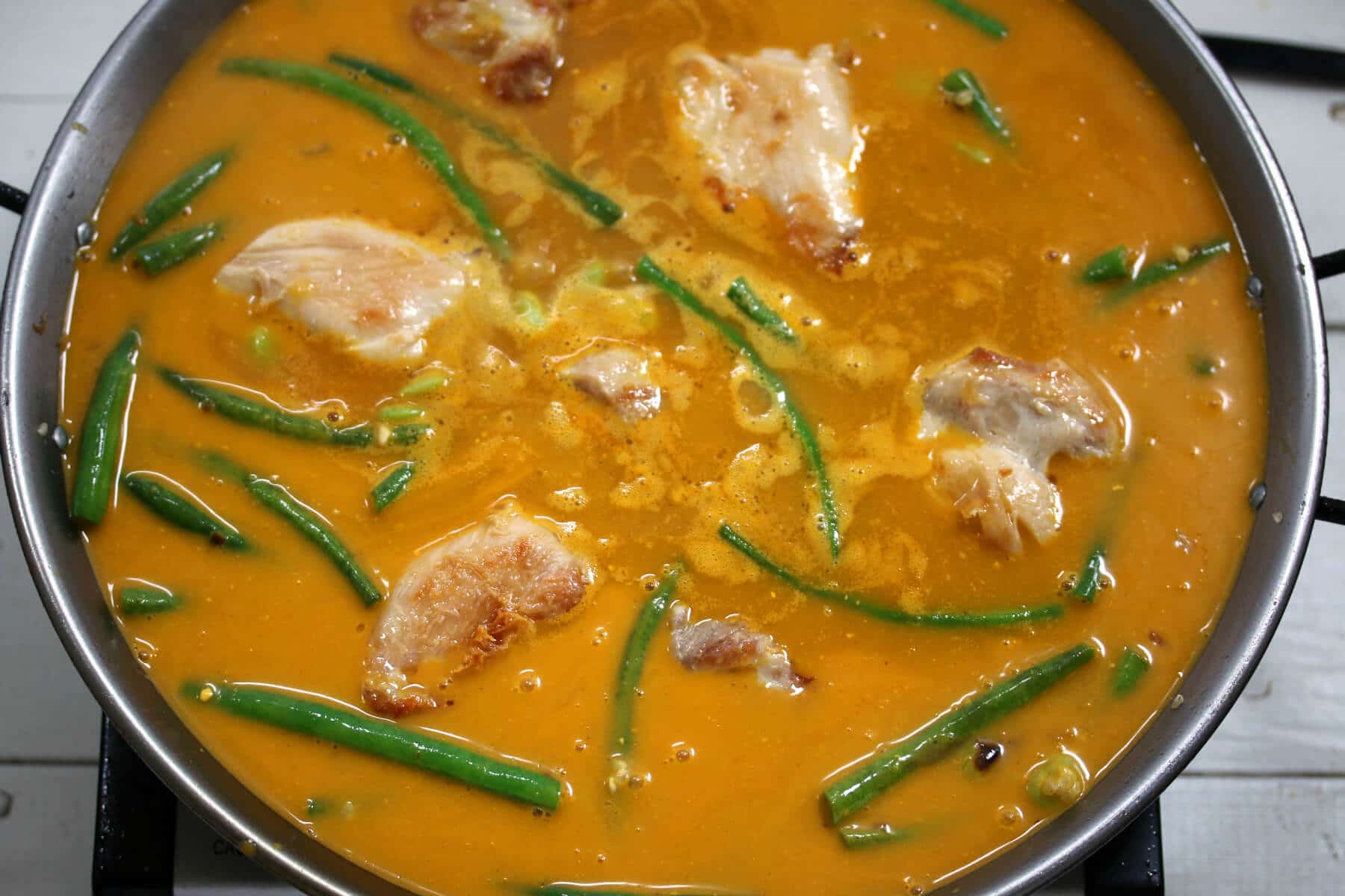 Valencian Paella Recipe - The Daring Gourmet