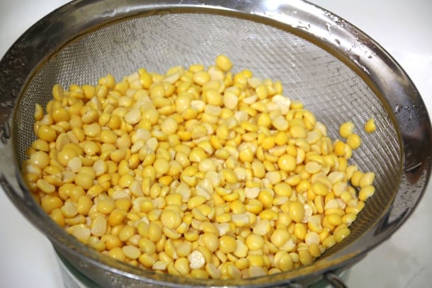 Burmese Yellow Split Pea Fritters (Baya Kyaw) - The Daring Gourmet