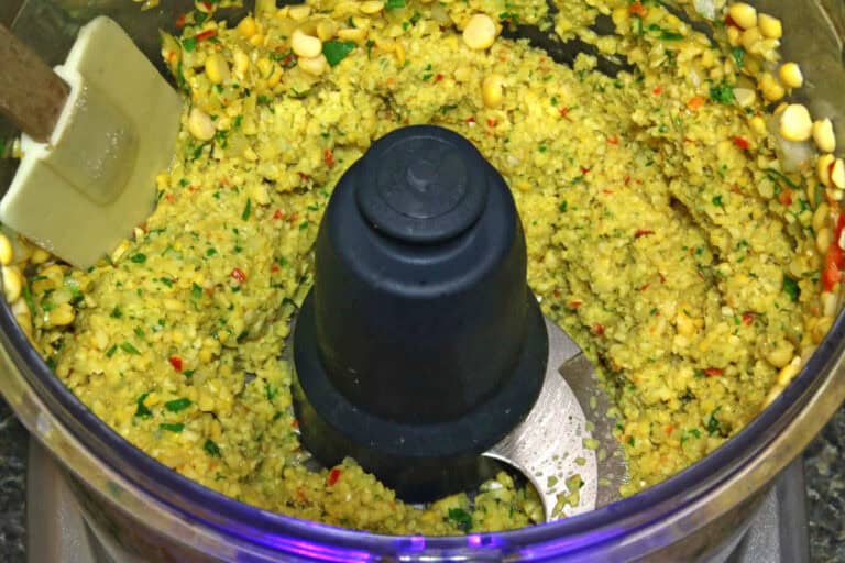 Burmese Yellow Split Pea Fritters - The Daring Gourmet