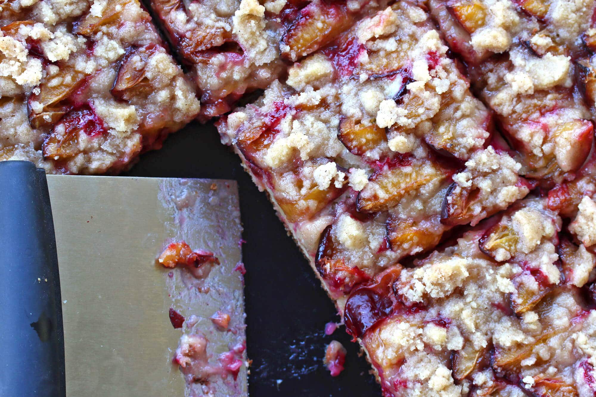 German Plum Cake (Zwetschgenkuchen) - The Daring Gourmet