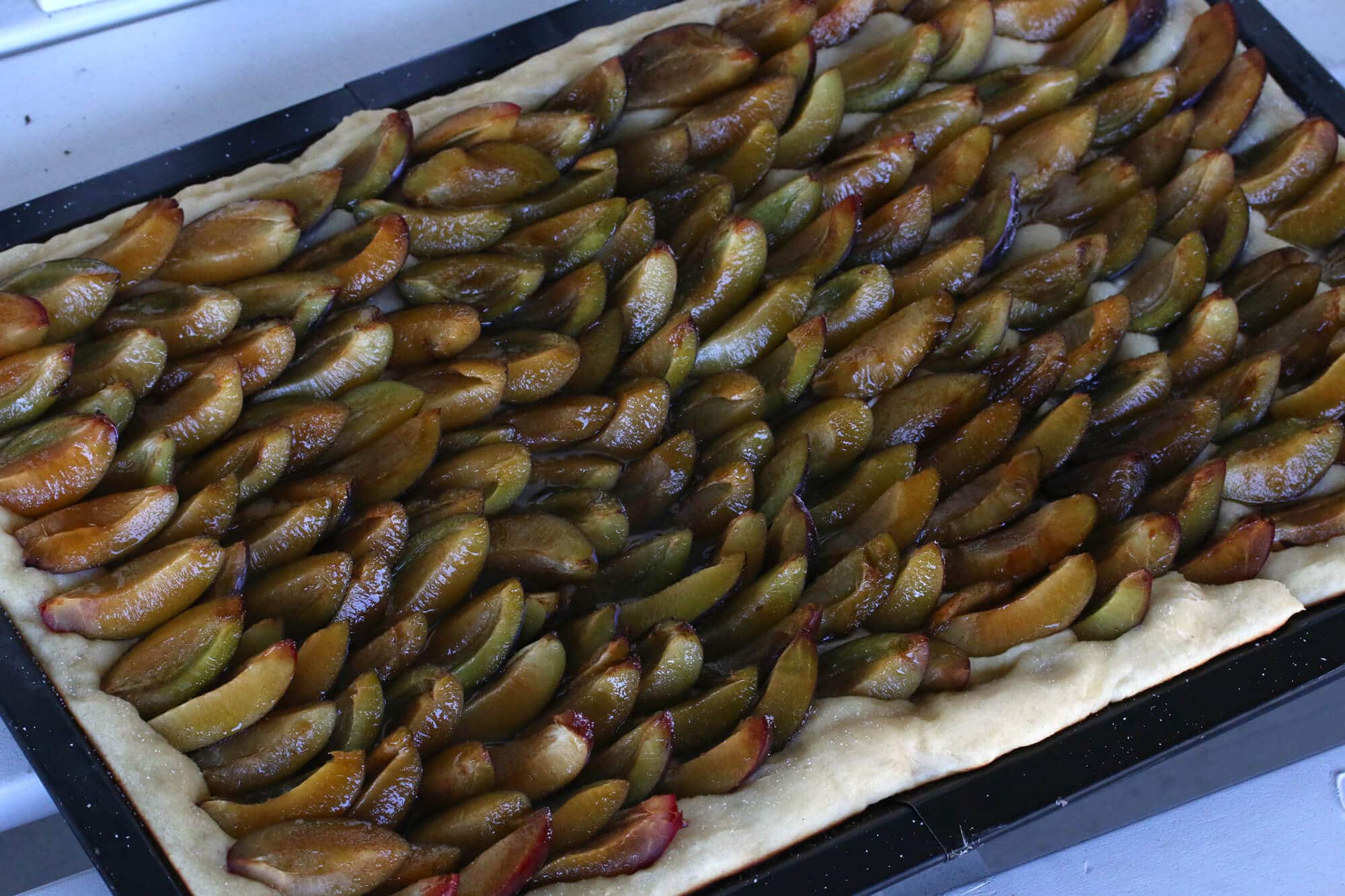 German Plum Cake (Zwetschgenkuchen) - The Daring Gourmet