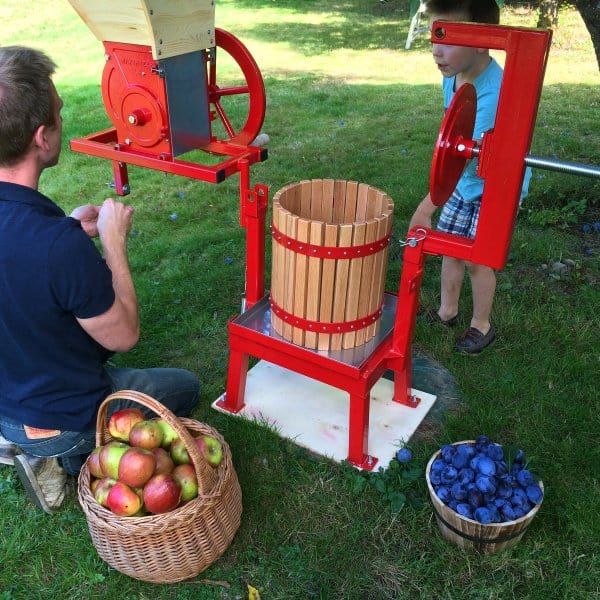 Maximizer Fruit & Apple Cider Press Review + How To Bottle & Preserve ...
