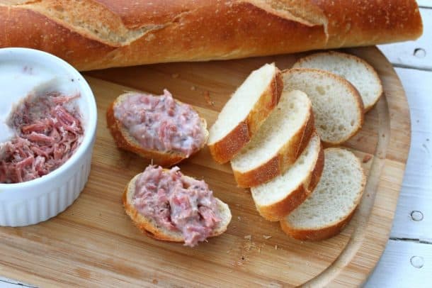 Pork Rillettes (Rillettes de Porc) - The Daring Gourmet