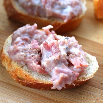 French Pork Rillettes (Rillettes de Porc) - The Daring Gourmet