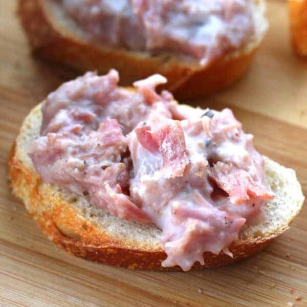 Pork Rillettes (Rillettes de Porc) - The Daring Gourmet