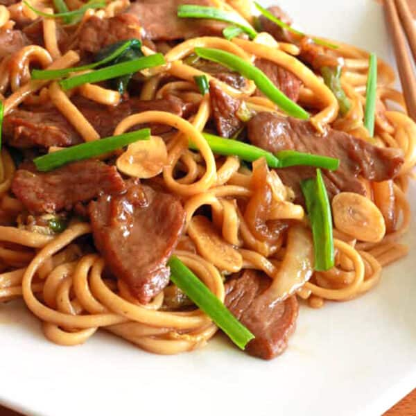 Shanghai Noodles - The Daring Gourmet