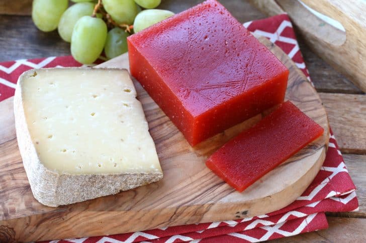 Membrillo (Sweet Quince Paste) - The Daring Gourmet