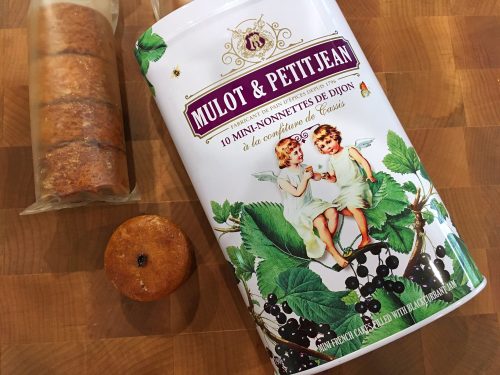 Nonnettes (French Gingerbread Cakes) - The Daring Gourmet