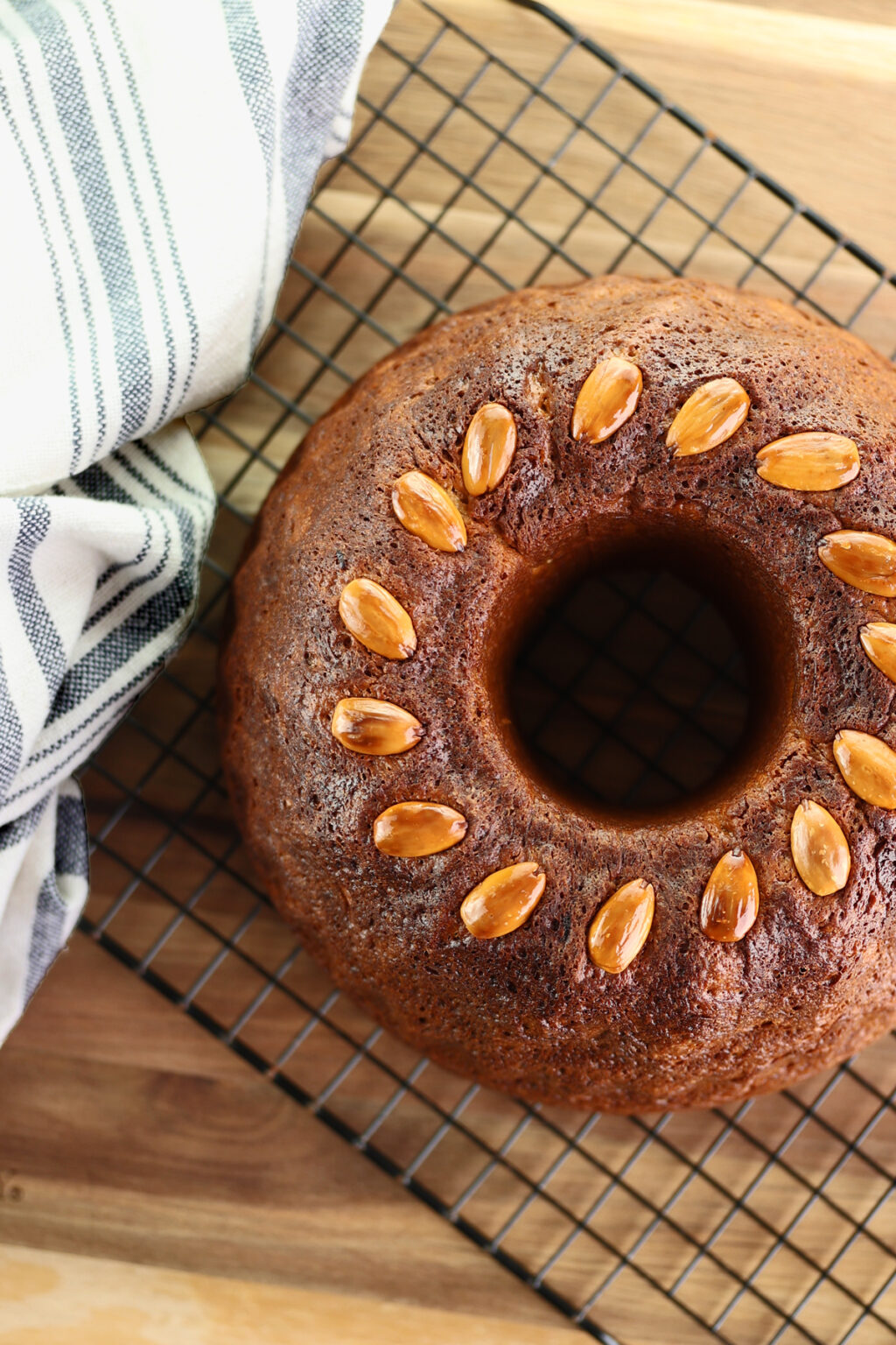 Traditional Gugelhupf (Kugelhopf) - The Daring Gourmet