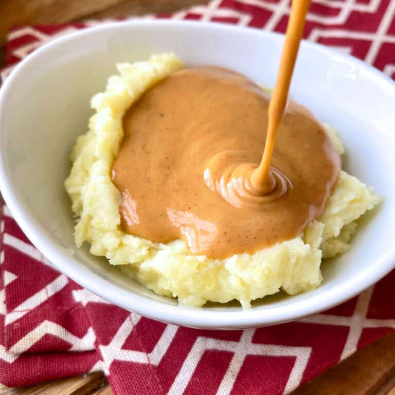 German Rahm Sauce (Rahmsoße) - The Daring Gourmet