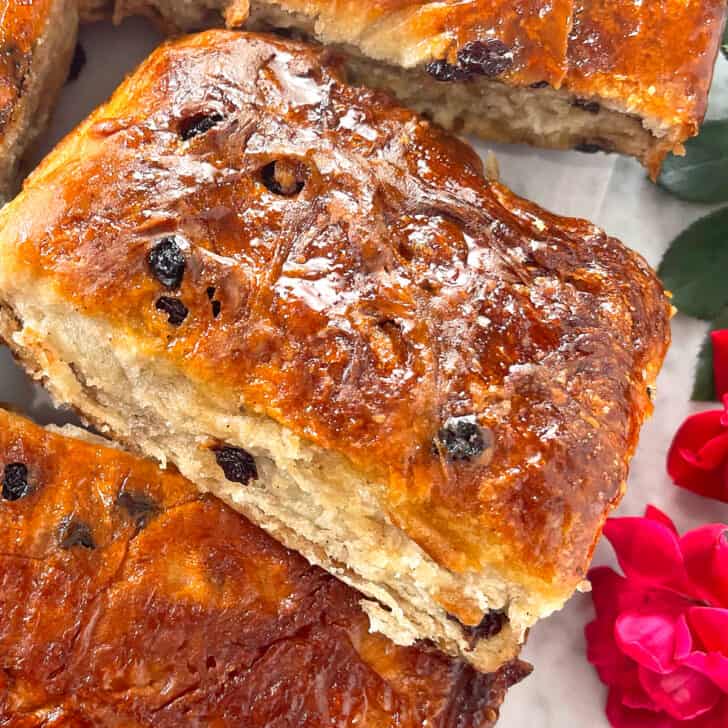 Traditional Lardy Cake - The Daring Gourmet